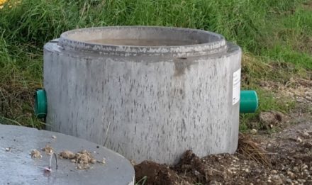 Der Fertigteich aus Beton mit Hilfe eines Betonrings | Gartenteich Ratgeber